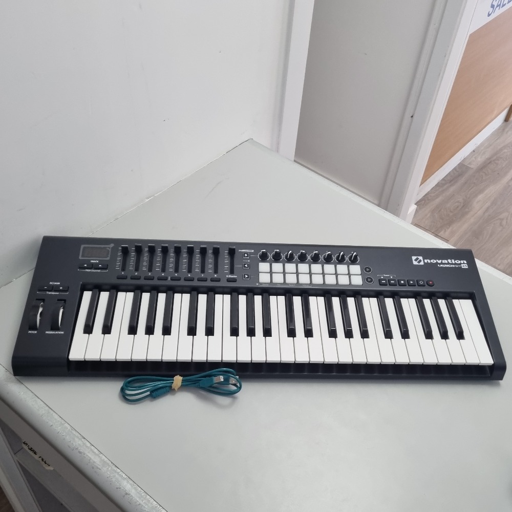 Novation Launchkey 49 Novation MK2 - Own4Less